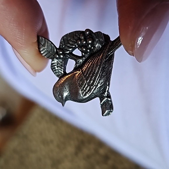 birds and blooms | Jewelry | Tiny Pretty Bird Pin | Poshmark